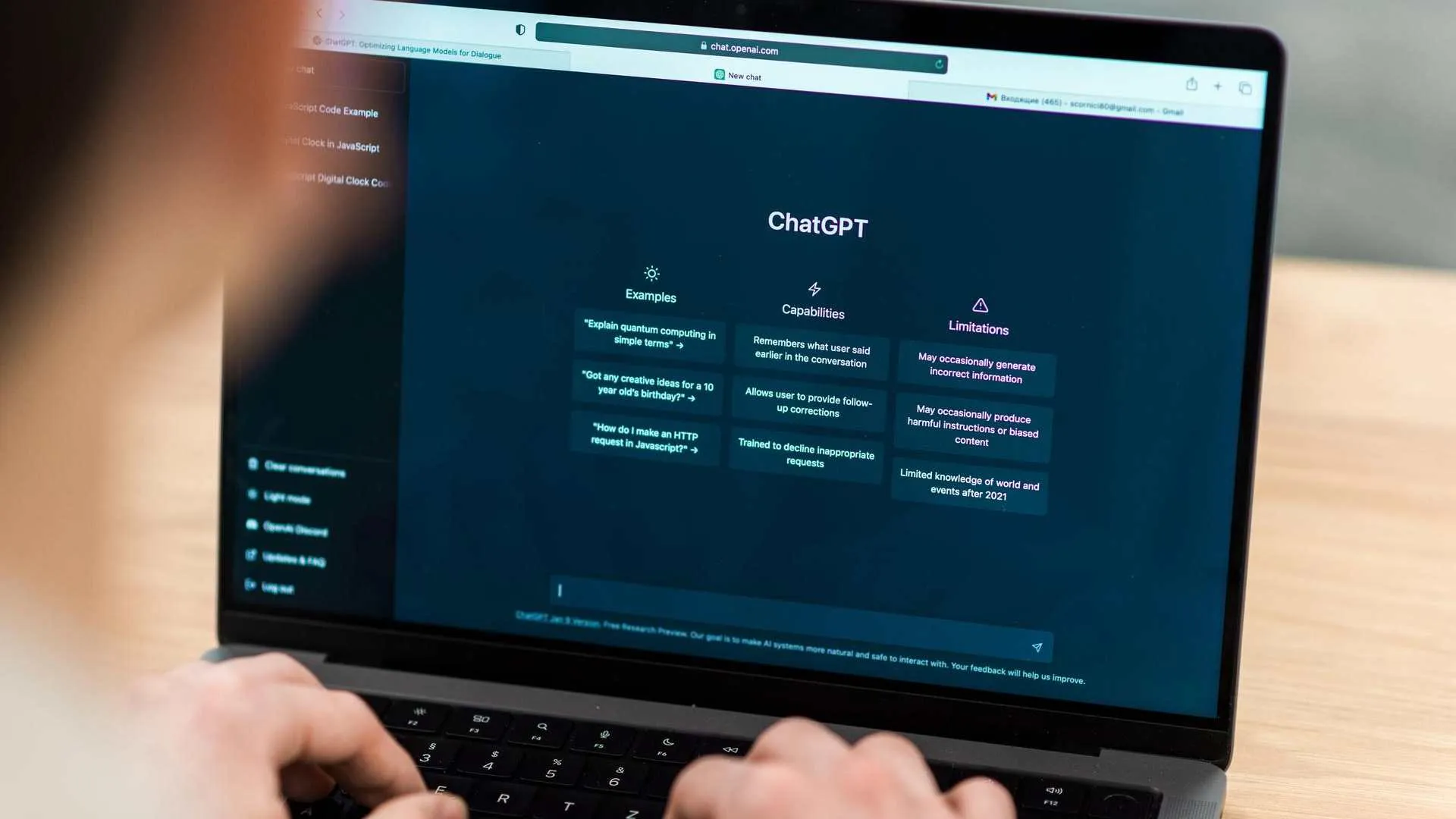 How to summarize a video without watching it using chatgpt